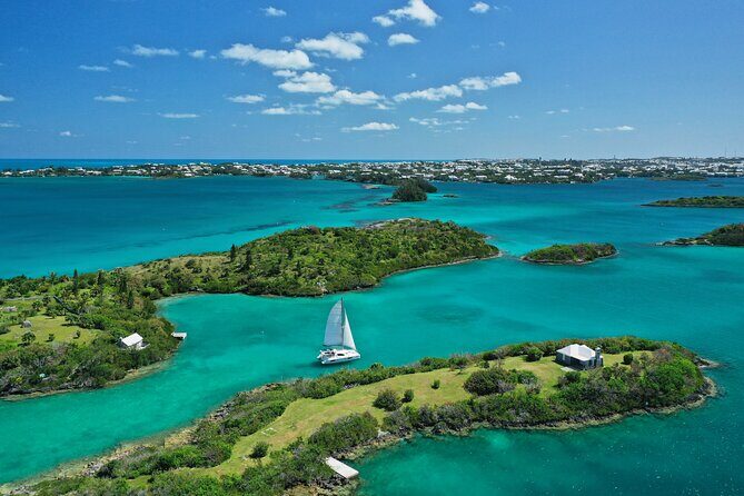 Private Catamaran Charter on Elusive - The Benefits of a Private Charter