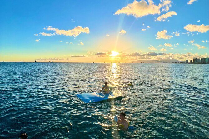 Private Catamaran Sunset Sail in Waikiki - FAQ