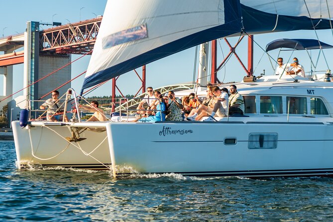 Private Catamaran Tour: Lisbon Coast Cruise With Barbecue and Drinks - Guest Capacity and Private Tour Features