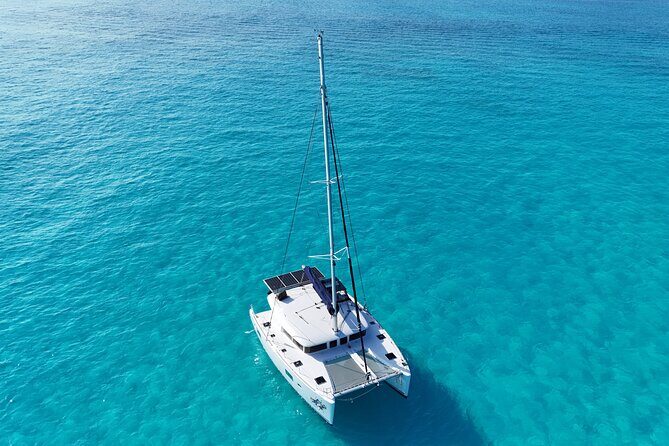 Private Catamaran Tour Super to Isla Mujeres - The Sum Up