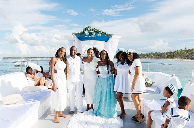 Private Catamaran with Snorkeling and Natural Pool and BBQ Spikes - Who Should Consider This Tour?