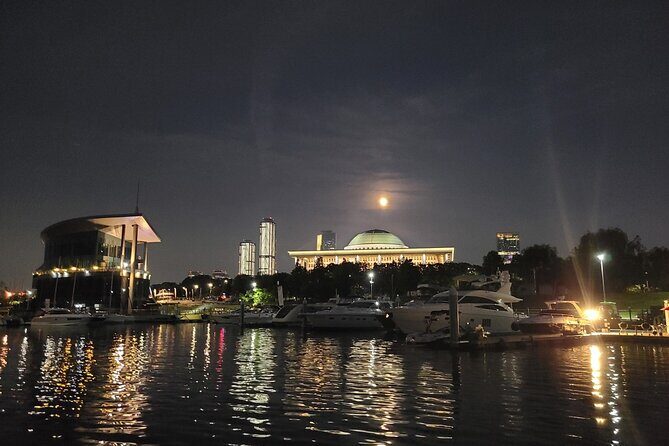 Private Catamaran Yacht Tour in Han River - FAQ