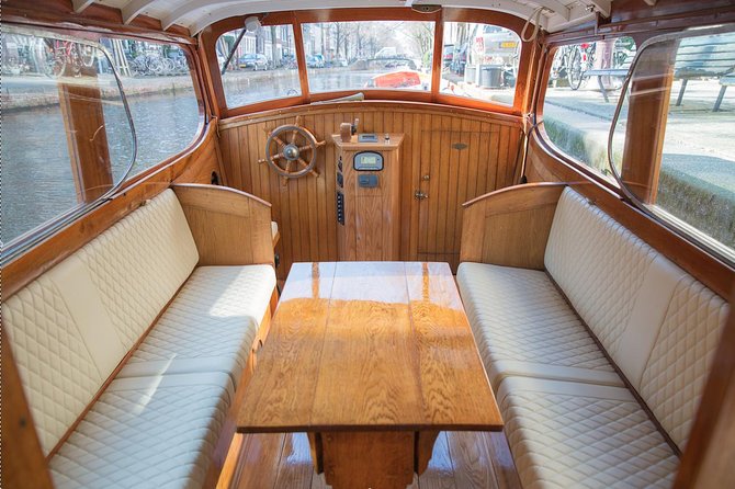 Private Champagne Canal Cruise in Amsterdam - Exploring Amsterdams UNESCO-Listed Canals