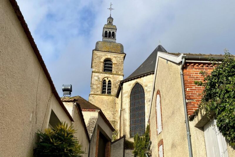 Private Champagne Moët et Chandon, Pommery, Pressoria - Moët & Chandon: The Crown Jewel of Champagne Houses