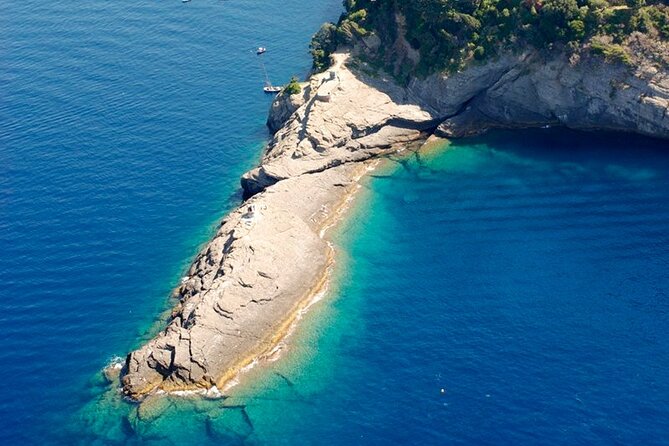 Private Charter Tour Boat Exscursion From Genoa to Portofino - Exploring Historic Villages