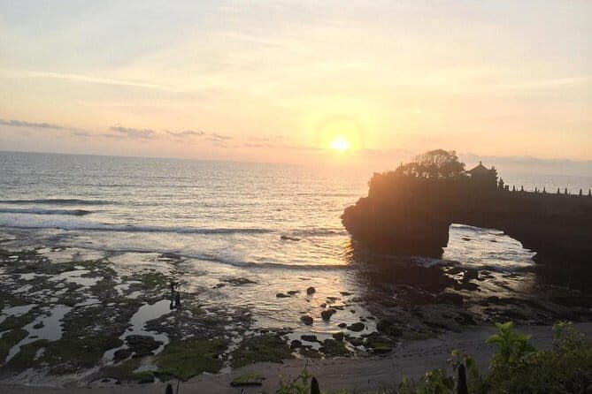 Private Chartered Car to Ubud and Uluwatu With Traditional Dances - FAQs