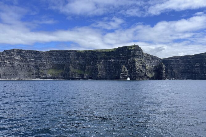 Private Chauffeur Cliffs of Moher Tour & Galway From Dublin - Key Features and Amenities of the Tour