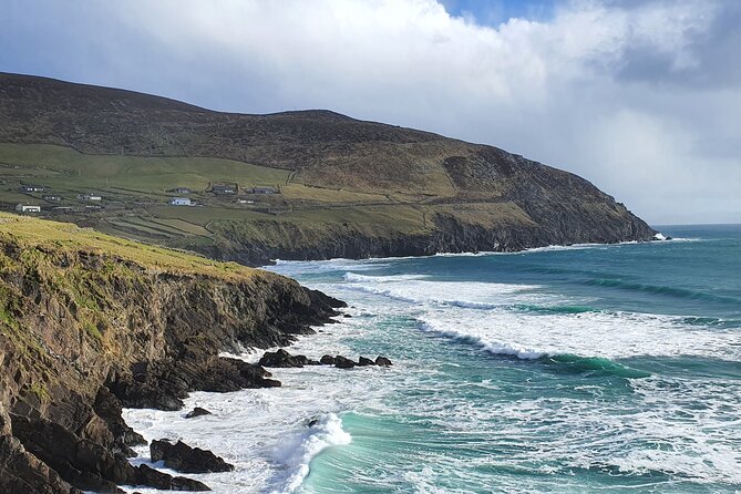 Private Chauffeur Service From Galway City to Dublin Airport - Who Should Consider This Service?