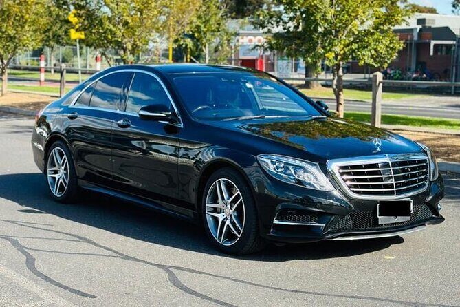 Private Chauffeur Transfer Melbourne CBD to Airport - Key Points