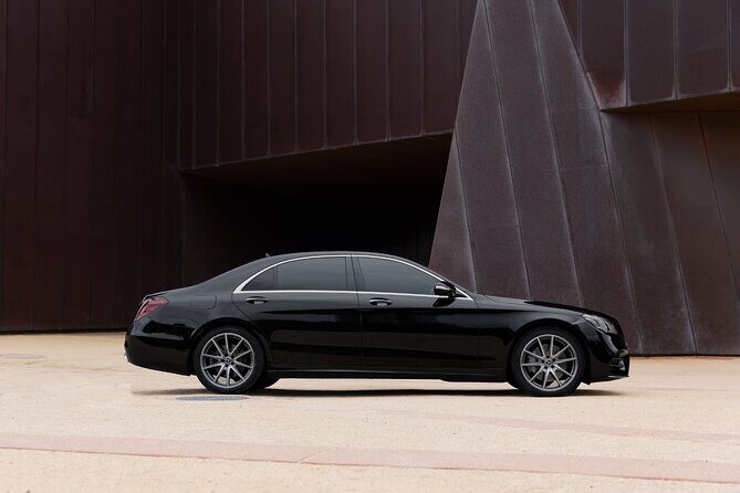 Private Chauffeur Transfer Melbourne CBD to Airport - An In-Depth Look at the Melbourne CBD to Airport Chauffeur Service