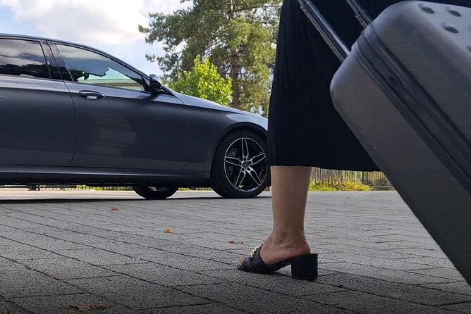 Private Chauffeured Transfer between CDG Airport and Paris - Considering the Booking and Cancellation Policies