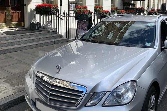 Private Chauffeured Vehicle In London - Why Choose a Private Chauffeured Vehicle in London?