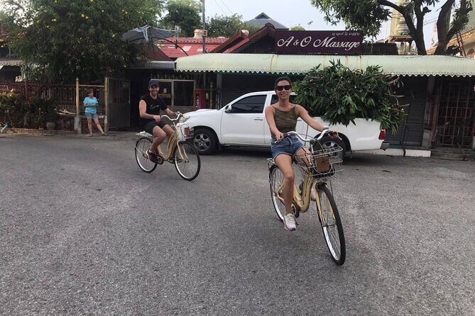 Private Chiang Mai Half-Day Bike Tour - Cultural Landmarks and Hidden Gems