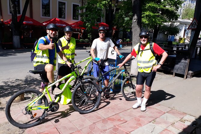 Private Chisinau Bike Tour - Key Points