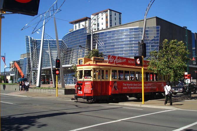 Private Christchurch & Lyttelton Scenic Day Tour - Key Points