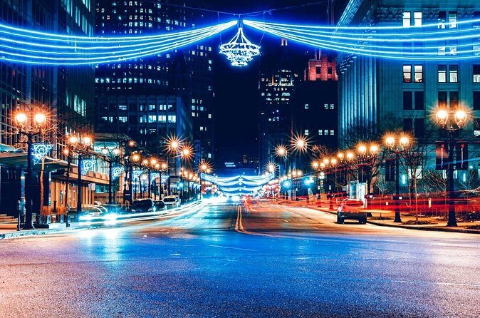 Private Christmas Lights Tour of Milwaukee Magic - FAQ