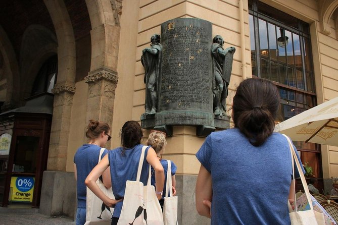 Private City Discovery Tour - a Historical Treasure Hunt - Accessibility Features of the Tour