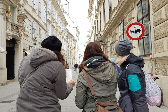 Private City Discovery Walk - Historical Treasure Hunt - Highlights and Participant Testimonials