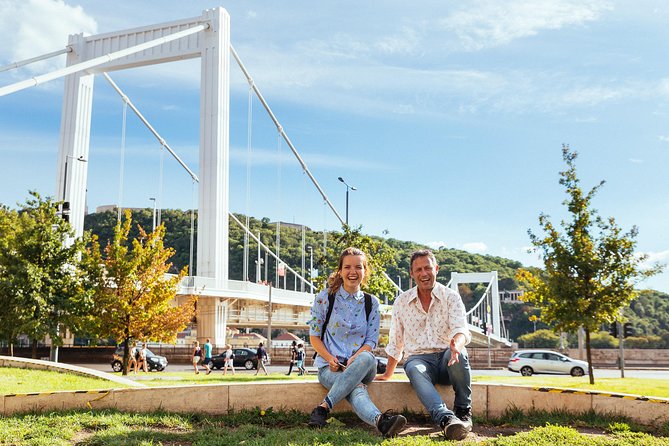 Private City Kickstart Tour: Budapest - Meeting and Additional Information