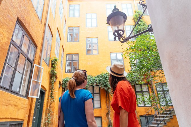 Private City Kickstart Tour: Copenhagen - Discovering Amalienborg Palace