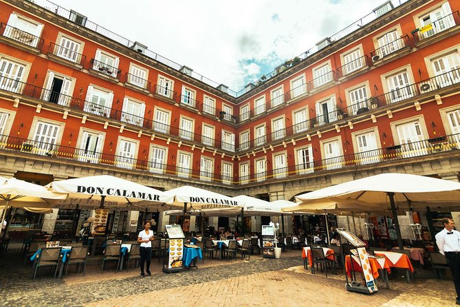 Private City Kickstart Tour: Madrid - Tour Logistics and Meeting Point