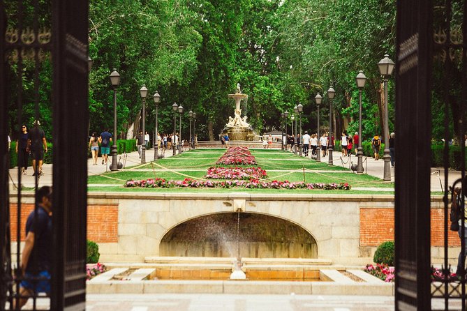 Private City Kickstart Tour: Madrid - How to Book Your Tour