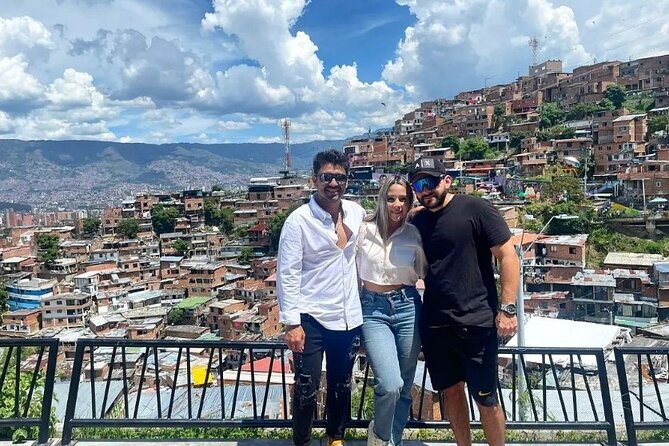 Private City Tour Medellin With Comuna 13 Tour - Reviews