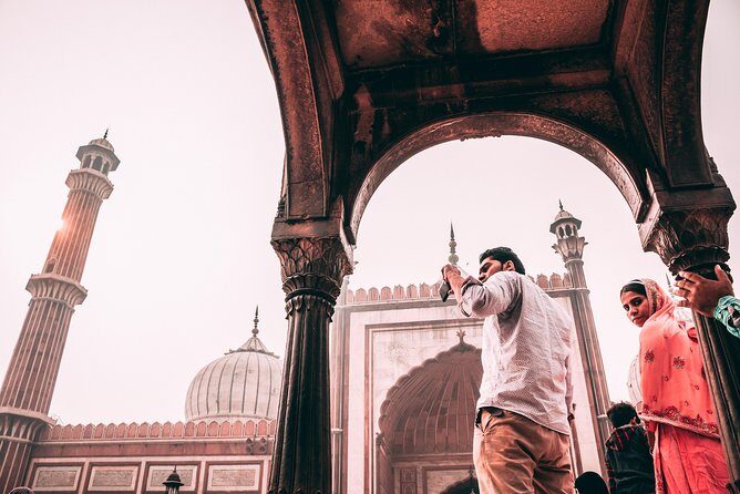 Private city tour of delhi with guide and driver - Starting Point: Early Morning Pickup