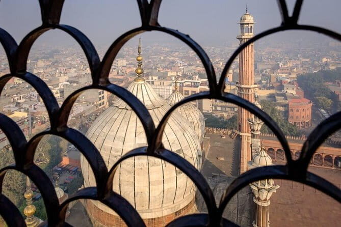 Private City Tour of Old Delhi With Rickshaw Ride - Authentic Experiences and Practical Insights