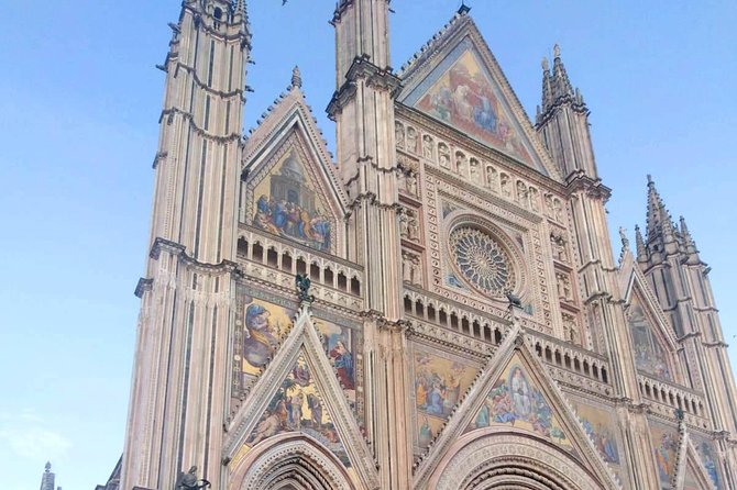 PRIVATE Civita Di Bagnoregio and Orvieto Wine Tasting -Ebike Tour - Exploring Civita Di Bagnoregio