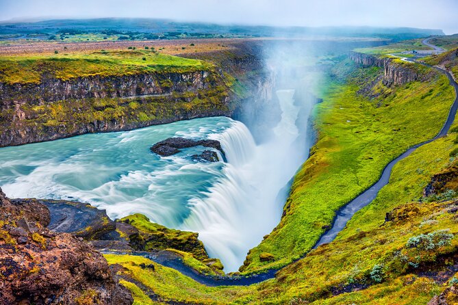 Private Classic Golden Circle Tour - Þingvellir National Park: The Historic and Geological Marvel
