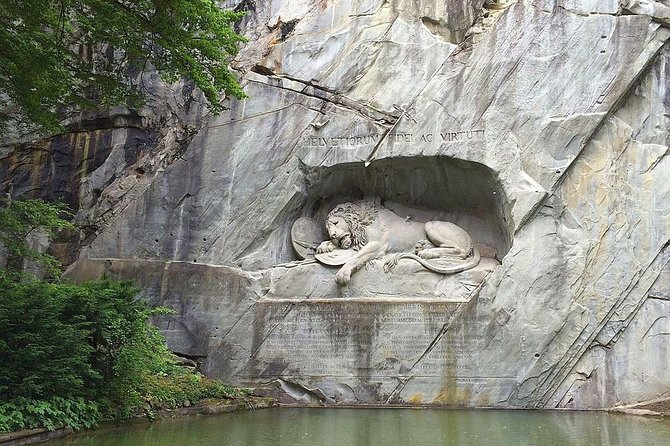 Private Classic Lucerne City Walk - Accessibility and Conditions