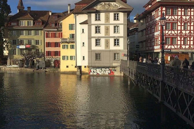 Private Classic Lucerne City Walk - Taking in Lucernes Local Culture