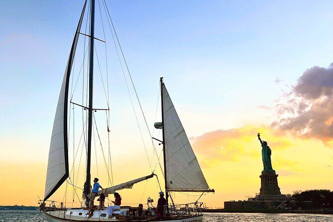 Private Classic Sailboat Tour in New York City - Booking and Practical Tips