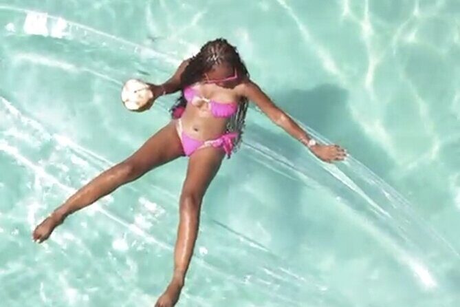 Private Clear Kayak Drone Photo Shoot in Ocho Rios, Jamaica - FAQs