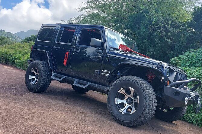 Private CMV Jeep Off Roading Tour in Montserrat - Key Points