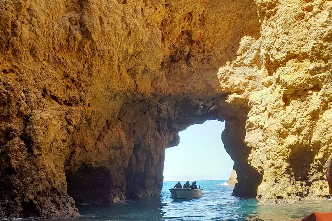 Private Coast Tour From Lagos, With a Visit to Algarve Potery - Who Is This Tour Best For?
