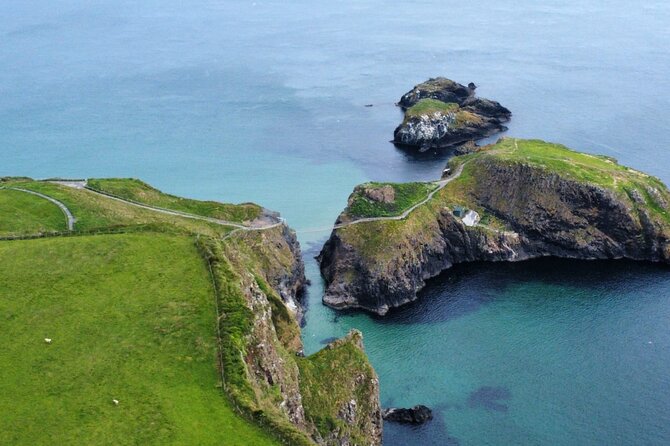 Private Coast Tour in Belfast - The Marvel of the Giant’s Causeway