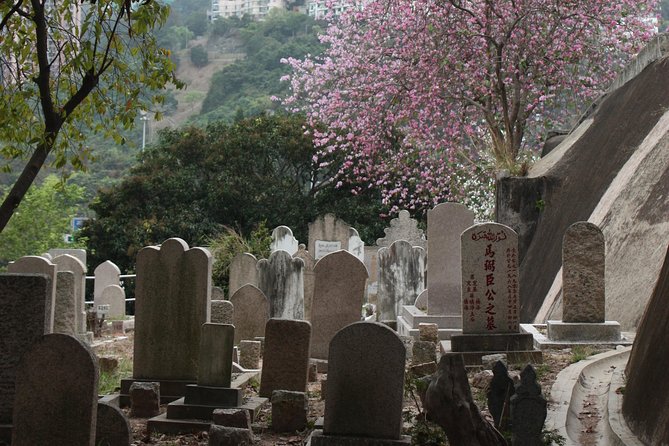 Private colonial Cemeteries tour - Introduction: An Unusual Look at Hong Kong