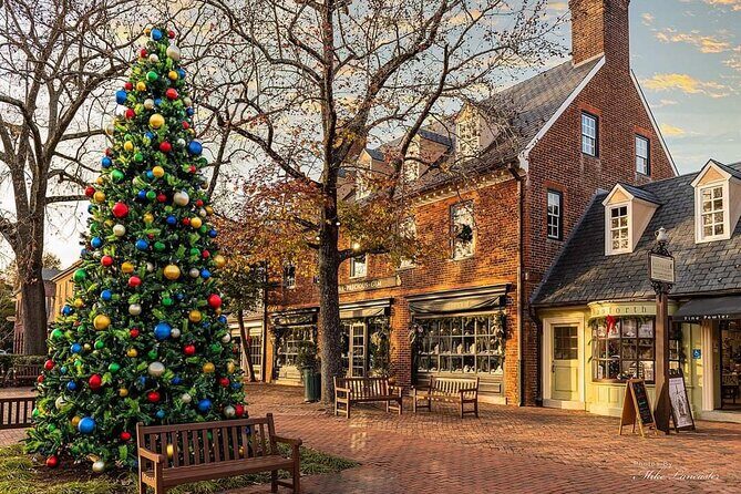 Private Colonial Williamsburg Christmas Holiday Decorations Walking Tour - What Does the Tour Include and Exclude?