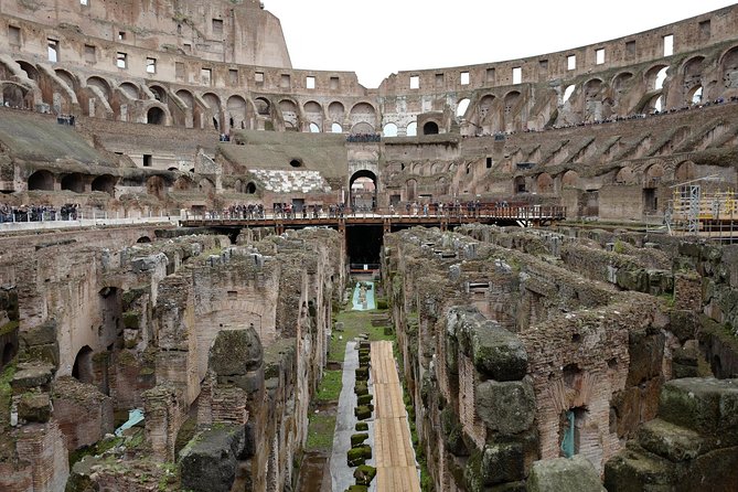 Private Colosseum Roman Forum and Palatine Hill With Pick-Up - Customized Tour Experience