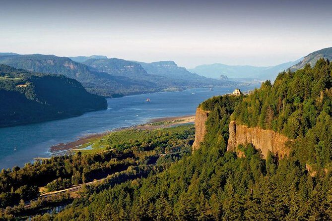 Private - Columbia River Gorge Waterfalls and Wine Tour - An In-Depth Look at the Columbia River Gorge Waterfalls and Wine Tour