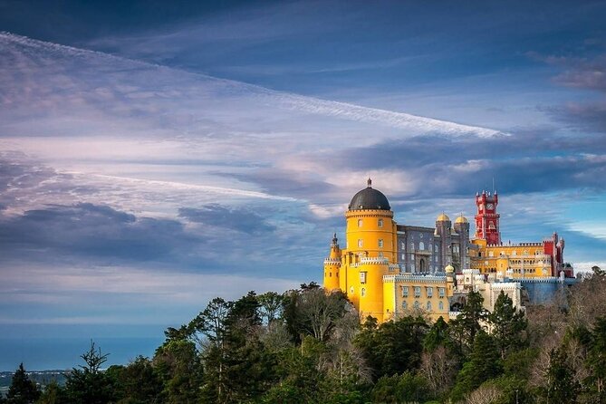 Private Convertible/Car Tour in the Sintra Mountains - A Well-Balanced, Authentic Experience