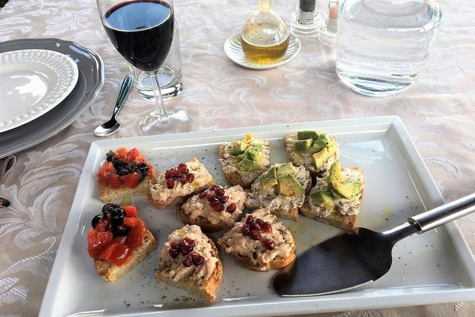 Private Cooking Class in a Florentine Villa With Transfer - Unparalleled Hospitality and Expertise