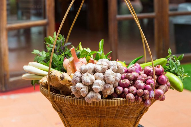 Private Cooking Class in Beautiful Chiang Mai Home with Transfers - The Experience in Detail