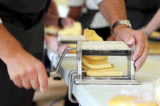 Private Cooking Class in Tuscany & Optional Pisa from Livorno - Key Points