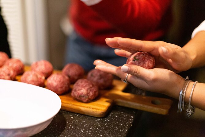 Private Cooking Experience with Local Family at home in Rome - Summary of the Experience