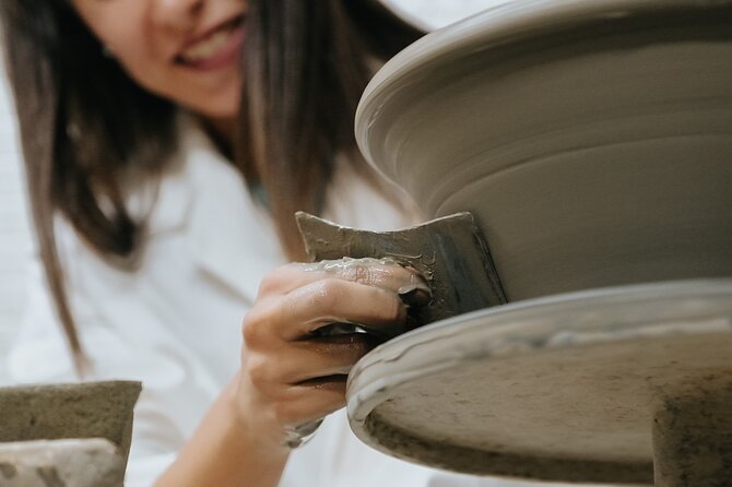 Private Course of Apulian Ceramics in Masseria - Instructor Passion and Guidance