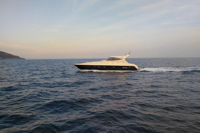 Private Cruise Around Capri - Yacht 50 - Meeting Location and Logistics