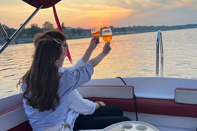 Private Cruise on Vistula in Warsaw for 9 with our Helmsman - Why This Tour Offers Great Value